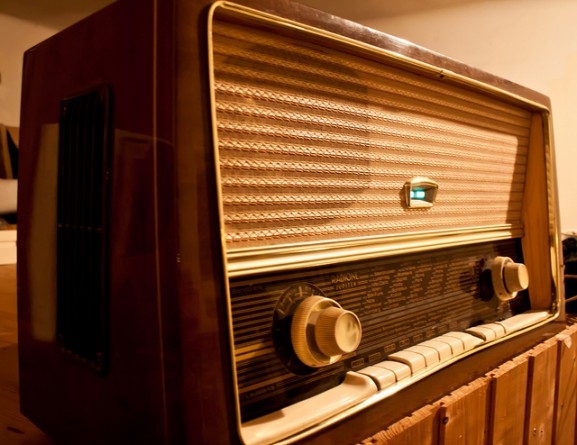 Music Streaming Vs. Radio Airplay Artists Revenues - RouteNote Blog