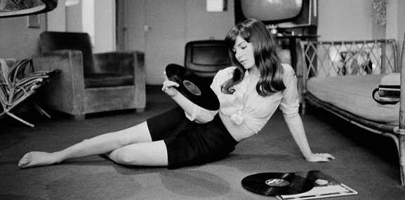 As music goes digital, vinyl records are keeping physical music alive ...