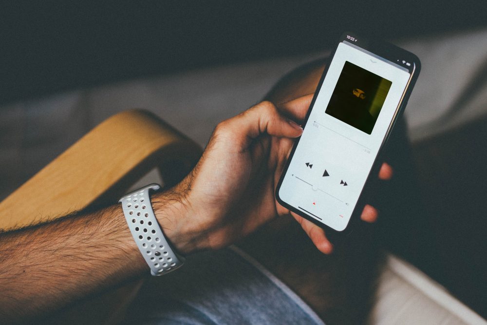 How much music streaming services pay per stream in 2025 - RouteNote Blog