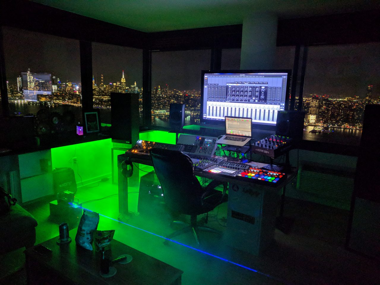 The best home recording studios - RouteNote Blog